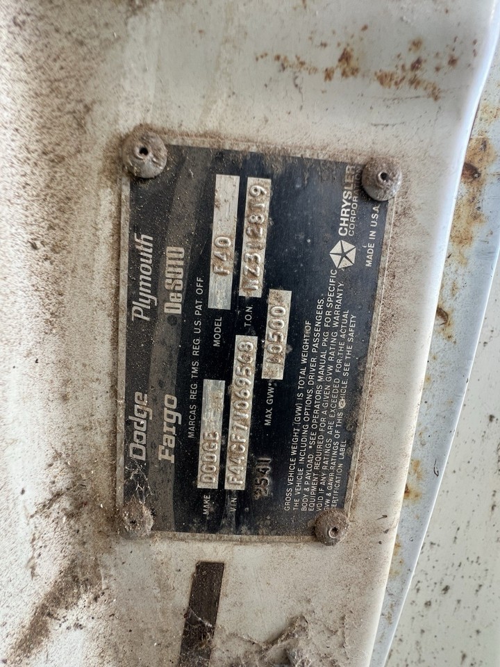 Dodge Fargo MARCAS REG TMS. REG. U.S. PAT. OFF MAKE DOUGE MODEL VEN. | eBay