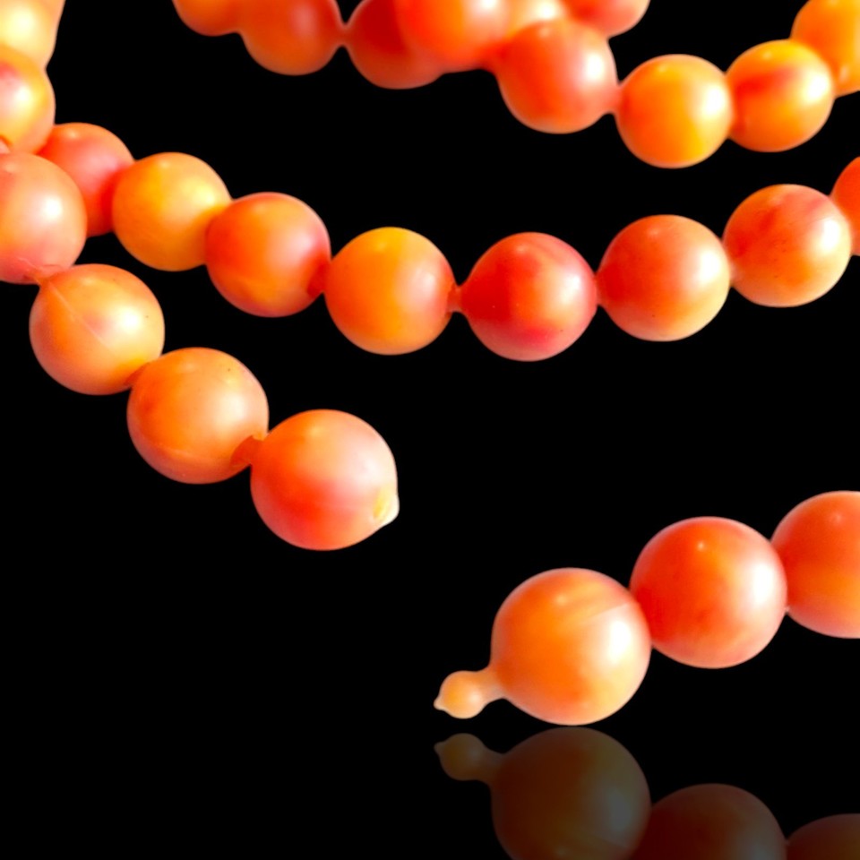 Vintage Snap Pop Plastic Mango Skin Color Necklace & Bracelet ...