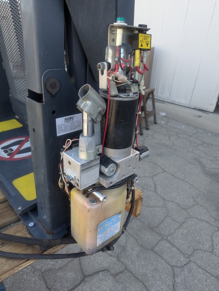 RICON Mobility Scooter And Wheelchair Lift For Van RV SUV Camper S ...