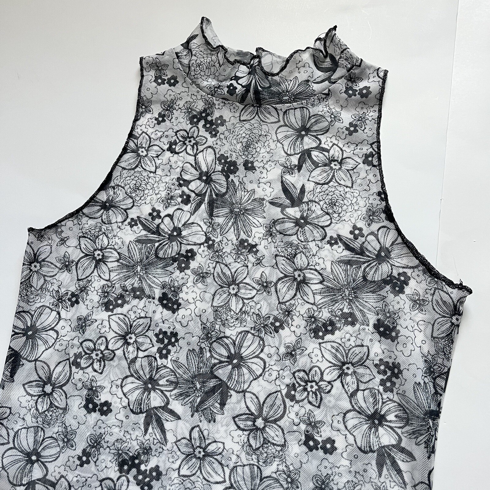 🏰🥀 Vintage Y2k whimsy goth micro mesh floral mock neck tank top Size ...