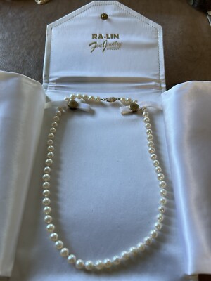 16” 14kt Gold White Lustrous Pearl Necklace Ra-Lin | eBay