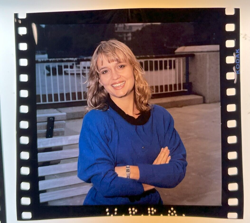 UK1-1412 Susan Penhaligon "A Fine Romance" TV Series 2x2 color transparency | eBay