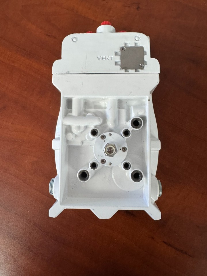 LOGIX SERIES 3800 3821-34EA-D43L-1110-00 | eBay