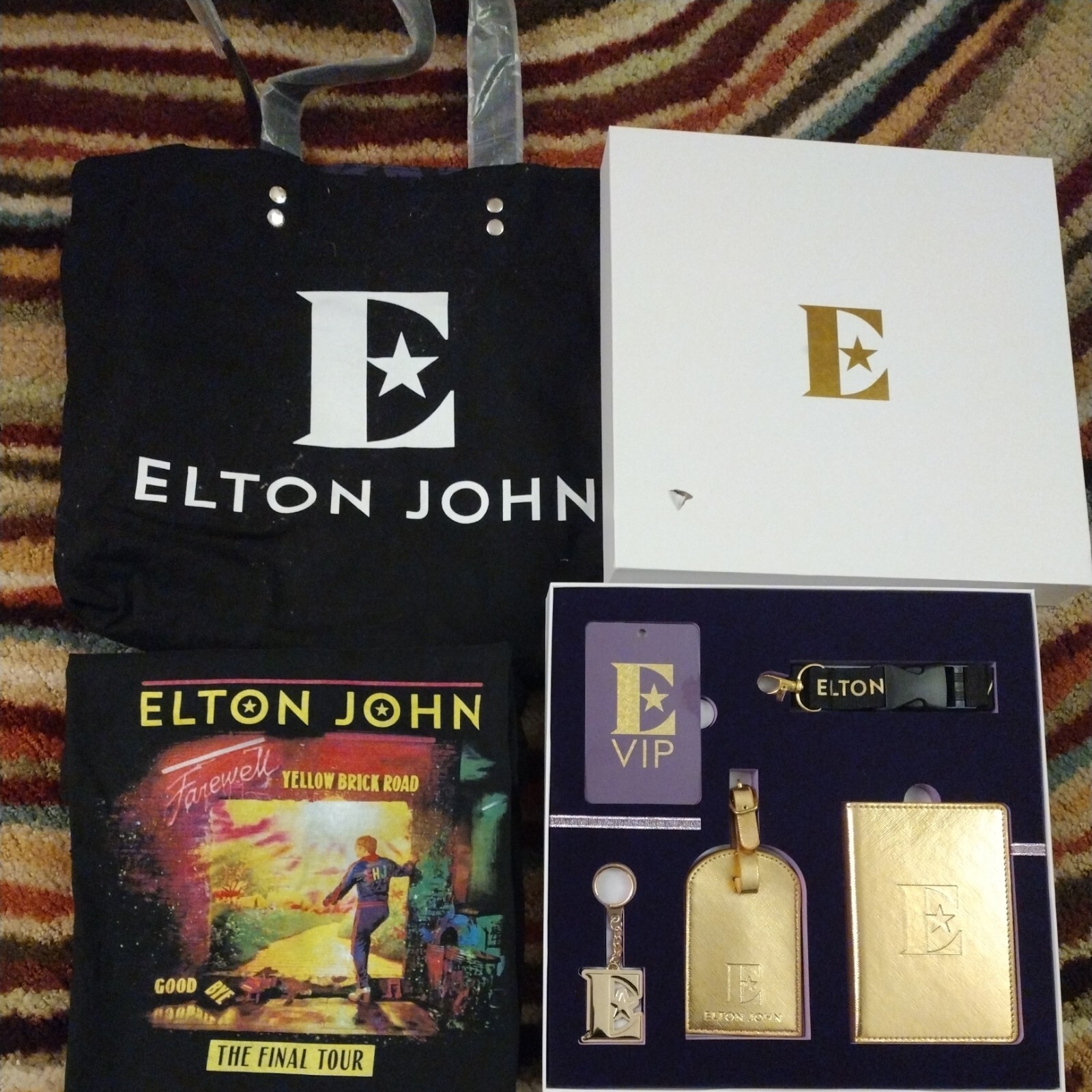 2022 ELTON JOHN Concert VIP goody Bag gifts & Tshirt … - Gem