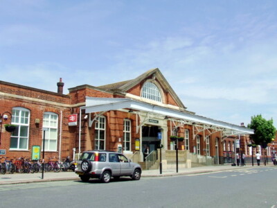PHOTO WORTHING RAILWAY RAILWAY STATION RAILWAY STATION ENTRANCE AT ...