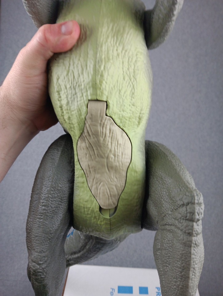 Jurassic World Super Colossal Velociraptor Raptor Blue Action Figure ...