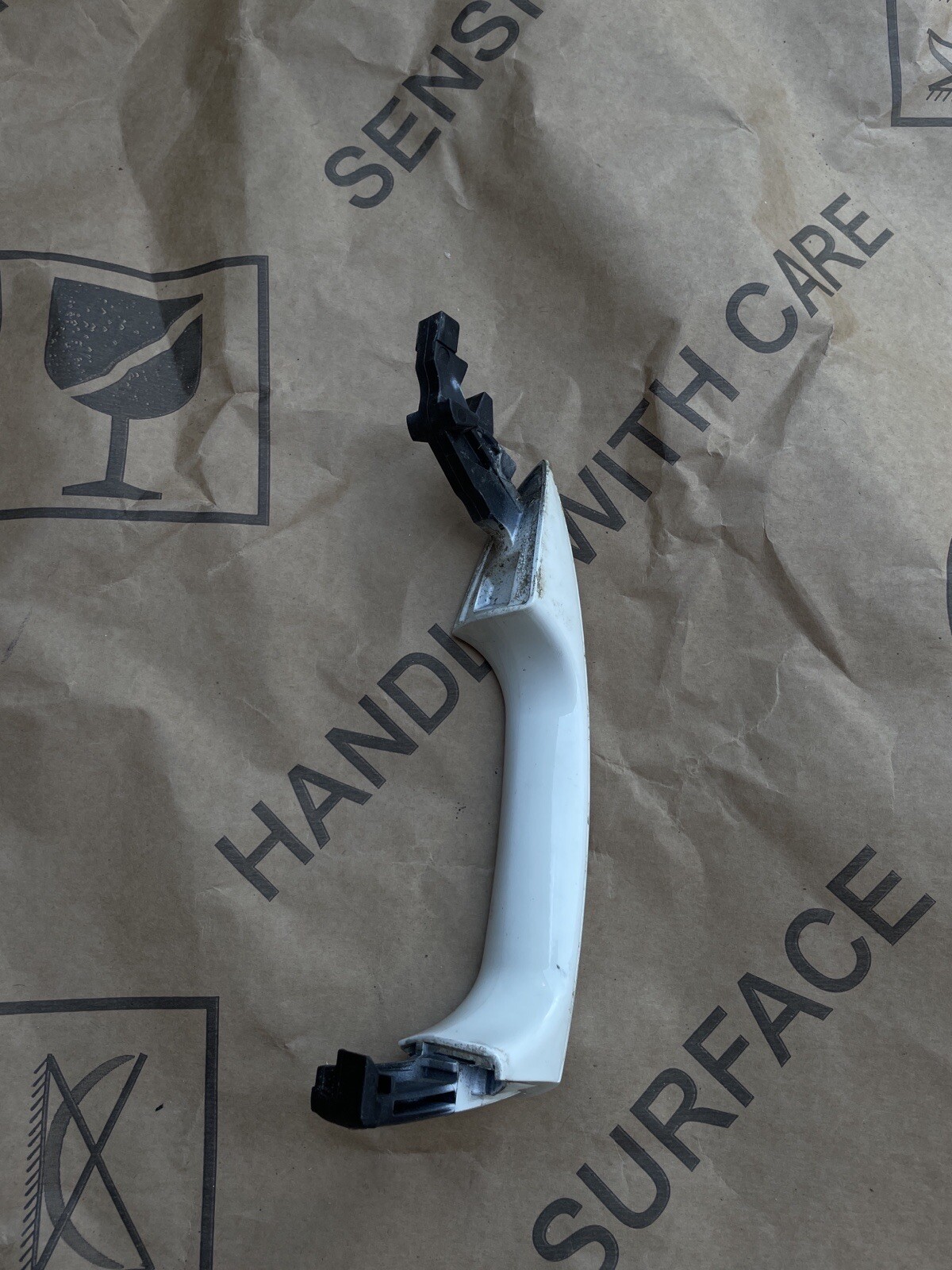 New Mercedes 2010-2019 Cirrus White Rear Left Door Handle *2047600170 ...