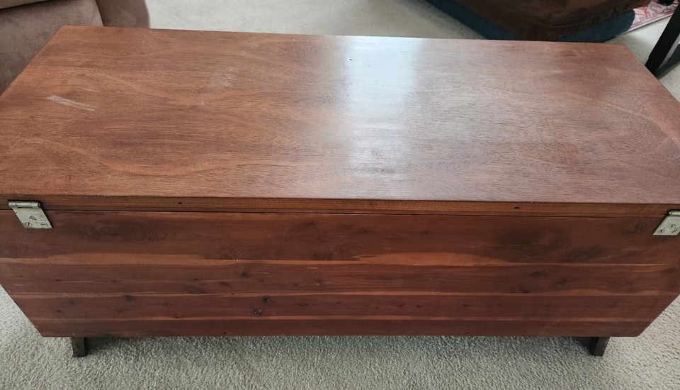 Lane Cedar/Hope Chest - LOCK REMOVED | eBay