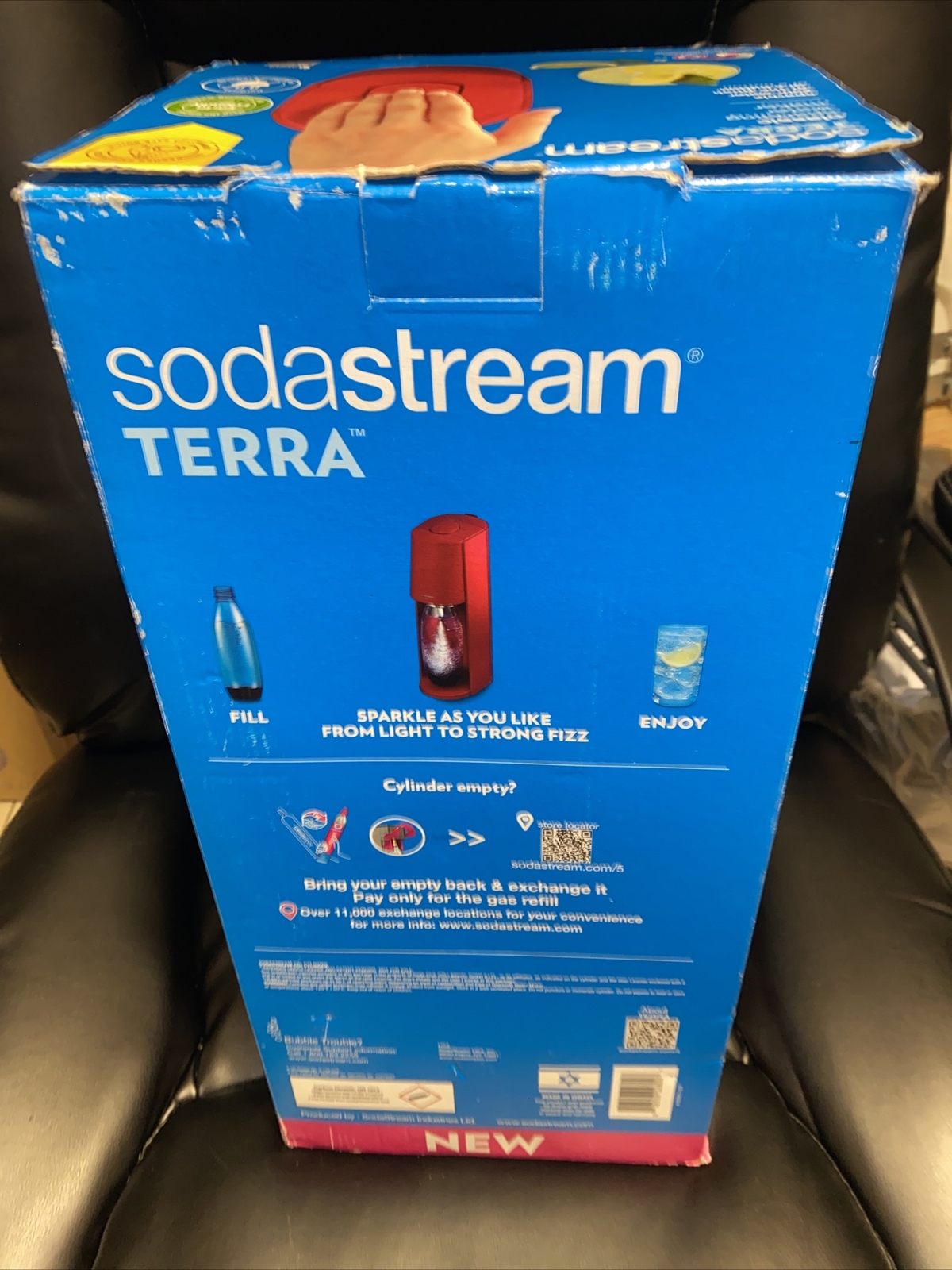 SodaStream Terra Sparkling Water Maker RED with CO2 and Carbonating ...