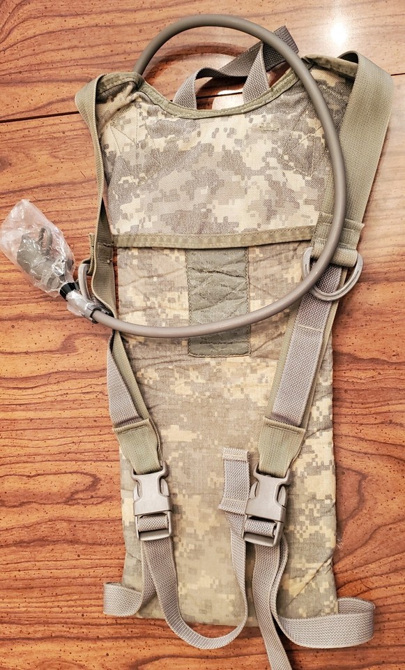 USGI Military Camelbak Hydration Carrier ACU/UCP Digital Camo W/ NEW ...