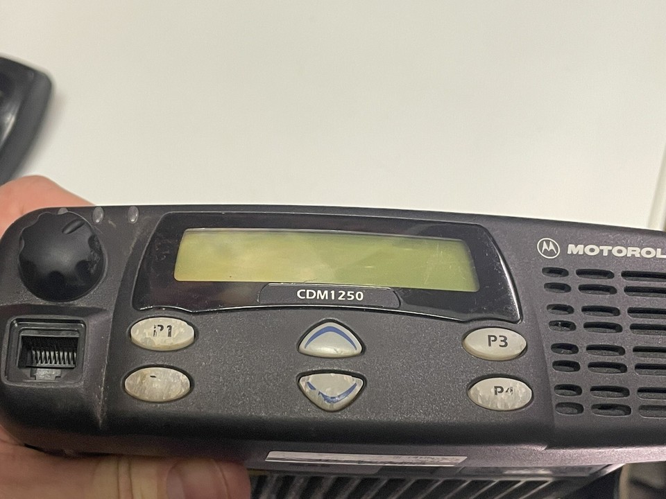 Motorola CDM1250 UHF Transceiver CDM 1250 AAM25R Free Ship | eBay