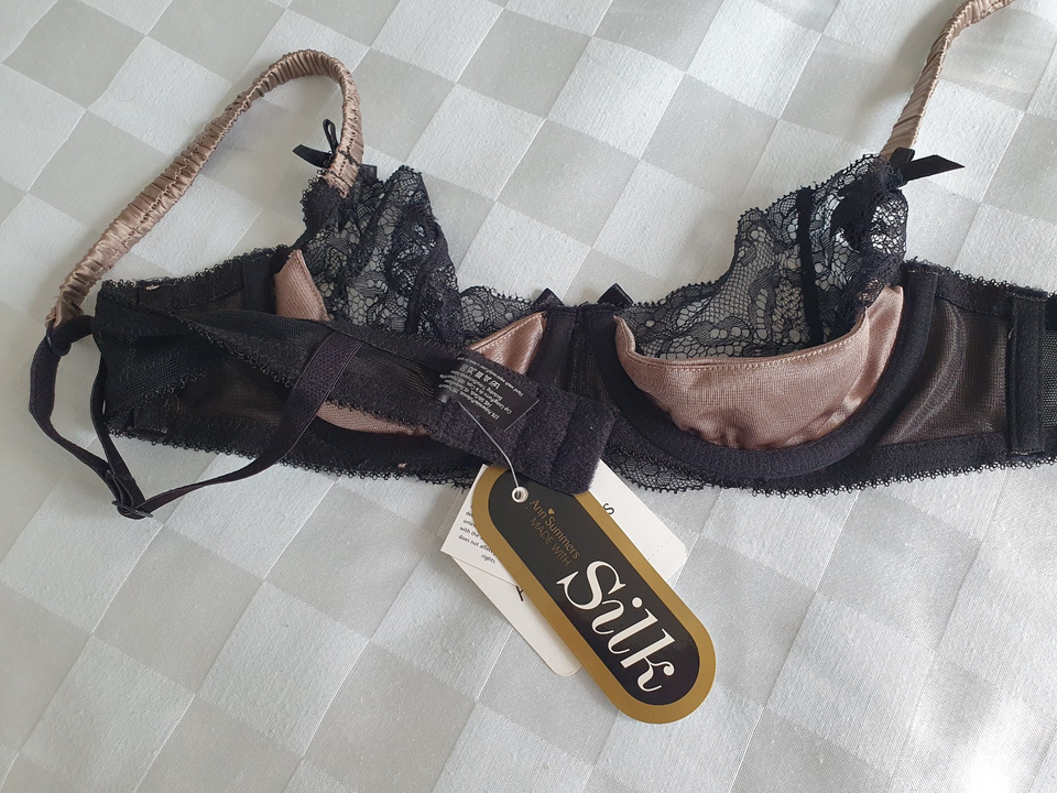 Anne Summers NWT32A underwired bra with silk "Ruby Starlet"Black lacy,plus silk | eBay
