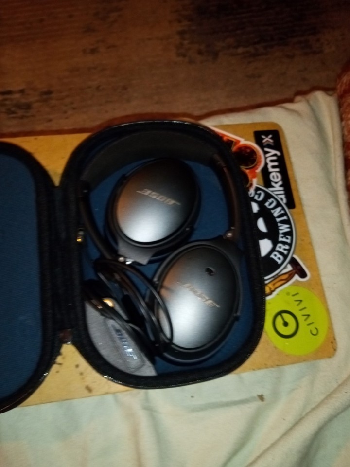 Bose QuietComfort 25 QC25 Noise Cancelling Wired Headphones w/case ...