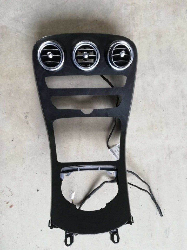 2017 Mercedes Benz GLC C-Class Centre Console Trim With Air Vents ...