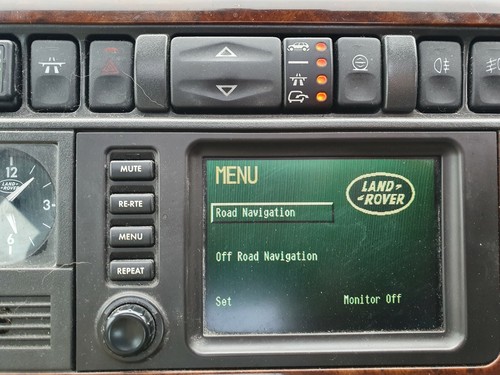 Range Rover p38 sat nav head unit | eBay
