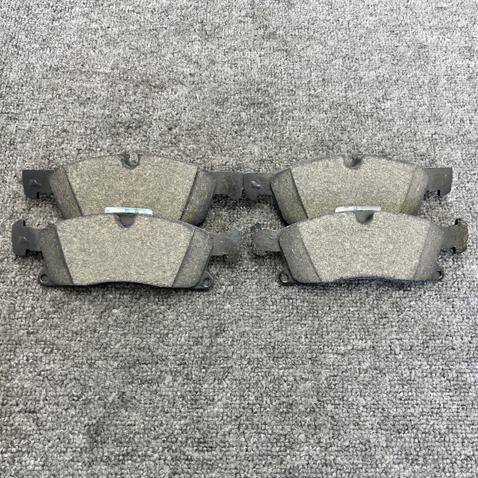 Brake Pad Set Front With Brake Sensor for Mercedes ML350 ML400 GLE350 ...