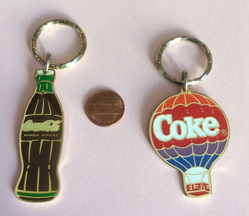 Lot VINTAGE 2 KEYRING COCA COLA COKE MICHEL OKS ÉDITIONS 1989 ...