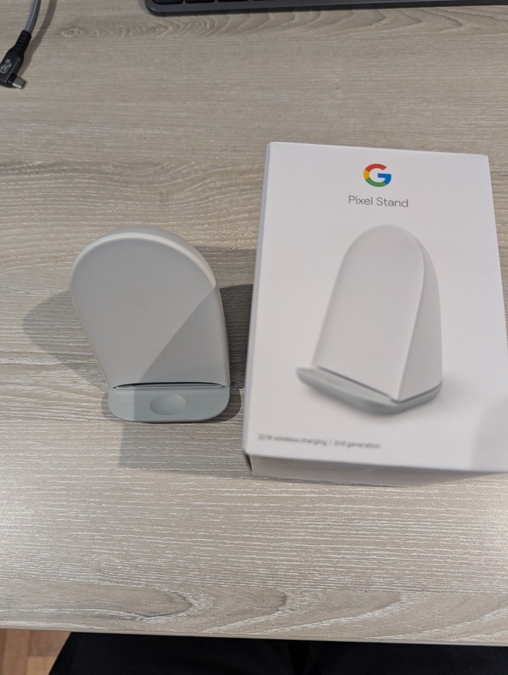 Google Pixel Stand (2nd Gen) Pixel Phone and Qi Device Wireless Fast ...