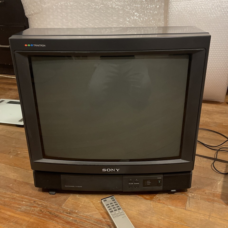 SONY TRINITRON KV-20TS10 20 INCH CRT TV RARE MODEL GREAT FOR GAMING ...
