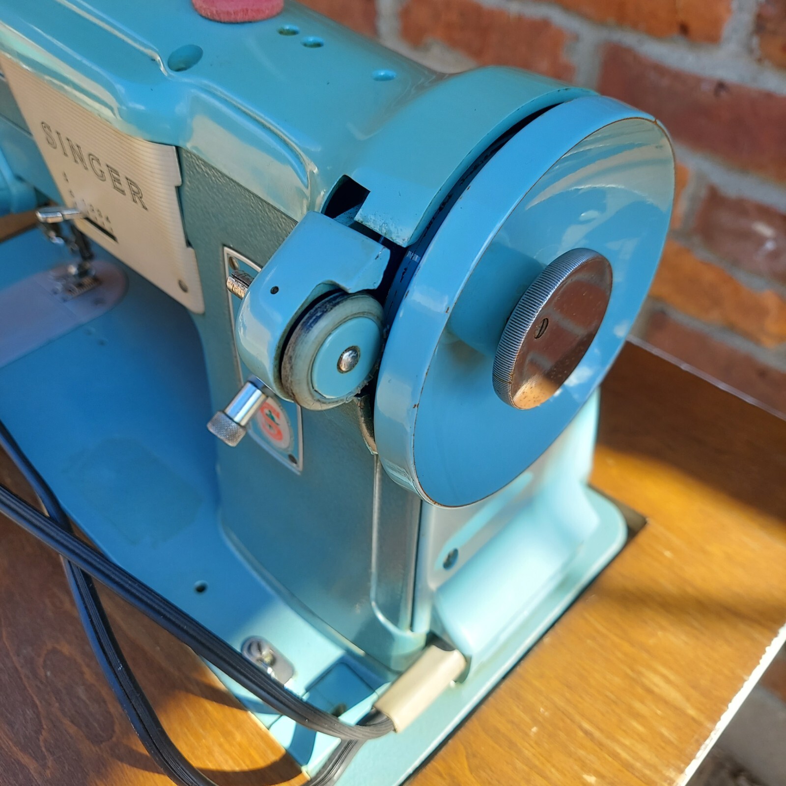 Vintage Singer 327 Precision Heavy Duty Zigzag Sewing Machine Made in ...