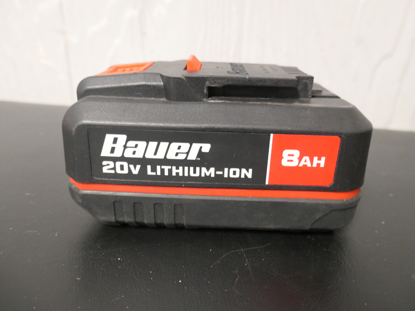 Bauer 20V 8 Ah High-Capacity Lithium-Ion Battery - 2108C-B 193175454041 ...