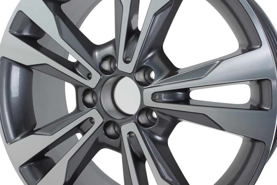 2015-2018 Mercedes C300 C350 18" x 7.5" Front Wheel | 2054012802 ...