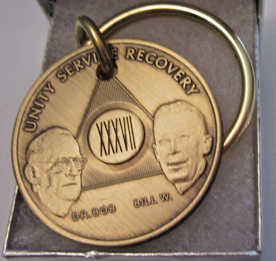 Alcoholics Anonymous AA 37 Year Keychain Key ring Token coin medallion ...