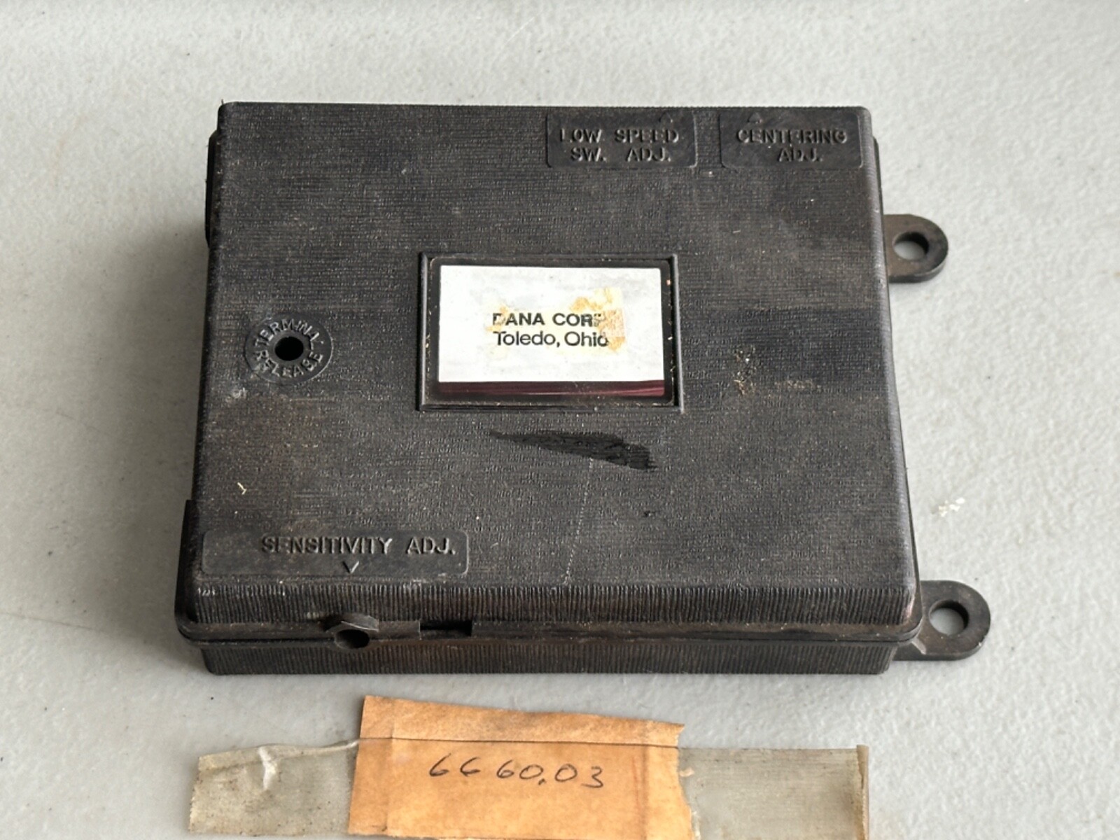 Peugeot 6660.03 Dana Corp Cruise Control Computer Control Module UNTESTED