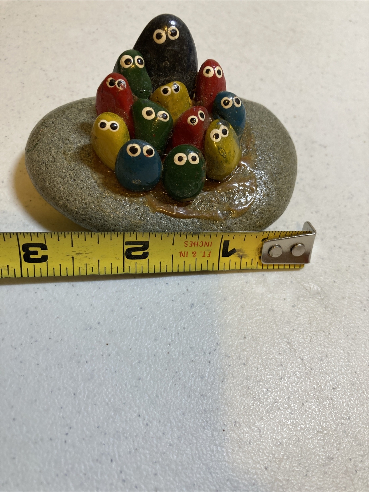 Vintage Pebble People Mounted On Stone 12 Stones B6 | eBay