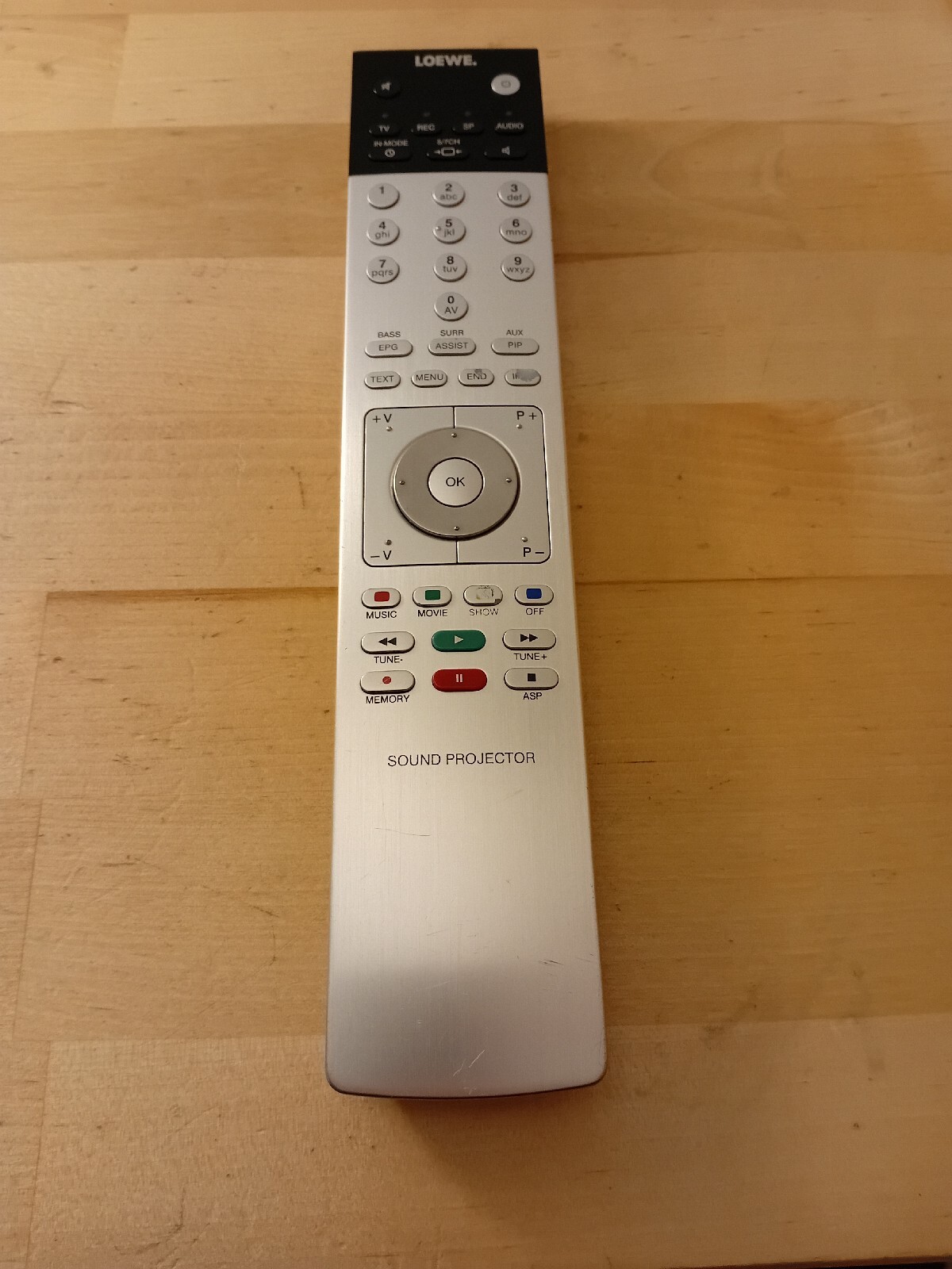 Original Loewe Assist 1 Alu Fernbedienung remote Control/geprüft #202 ...