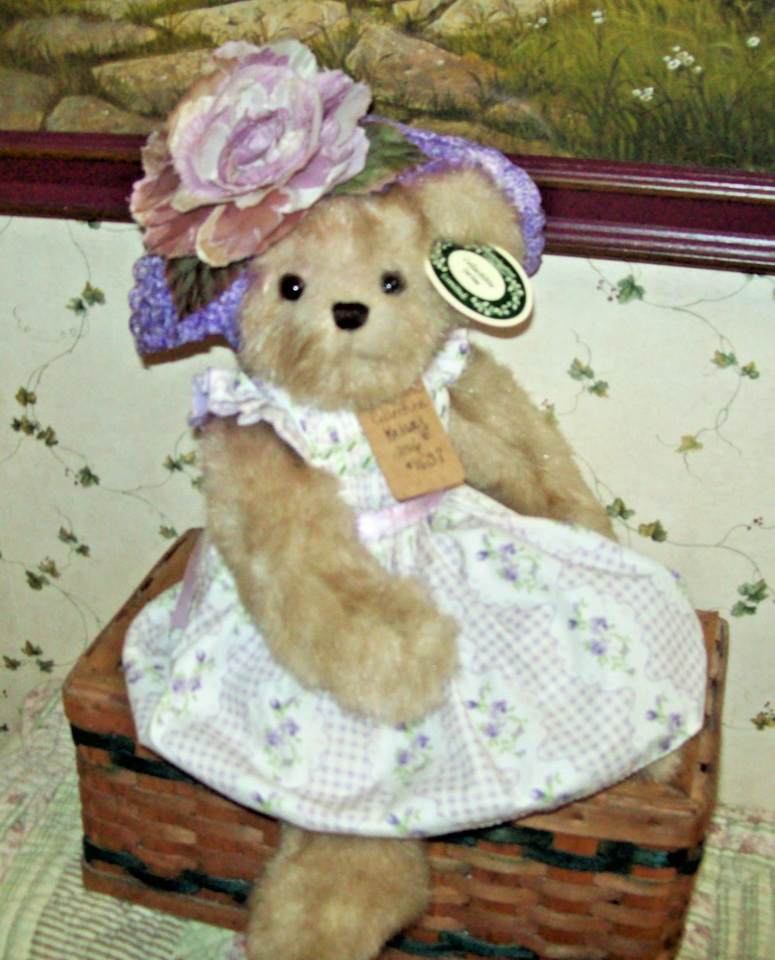 KELSEY 14" Spring Bearington Bear New 2006 #1637 w/tag Goes w/Rose ...