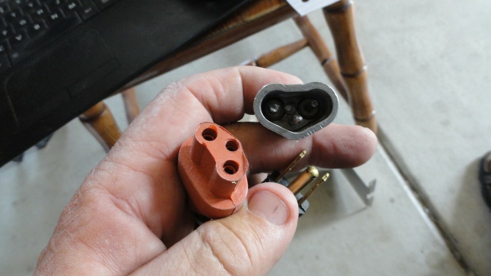 Napa Pyroil 605-1502 250W 120V Frost Engine Block Heater OP-12 VW VR6 ...