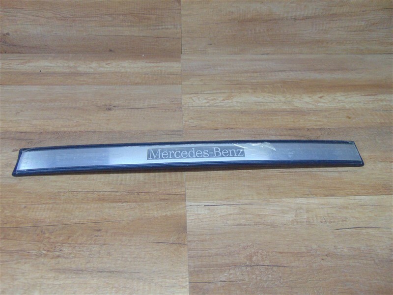 07 MERCEDES Gl450 Front Right Passenger Door Sill Scuff Plate ...