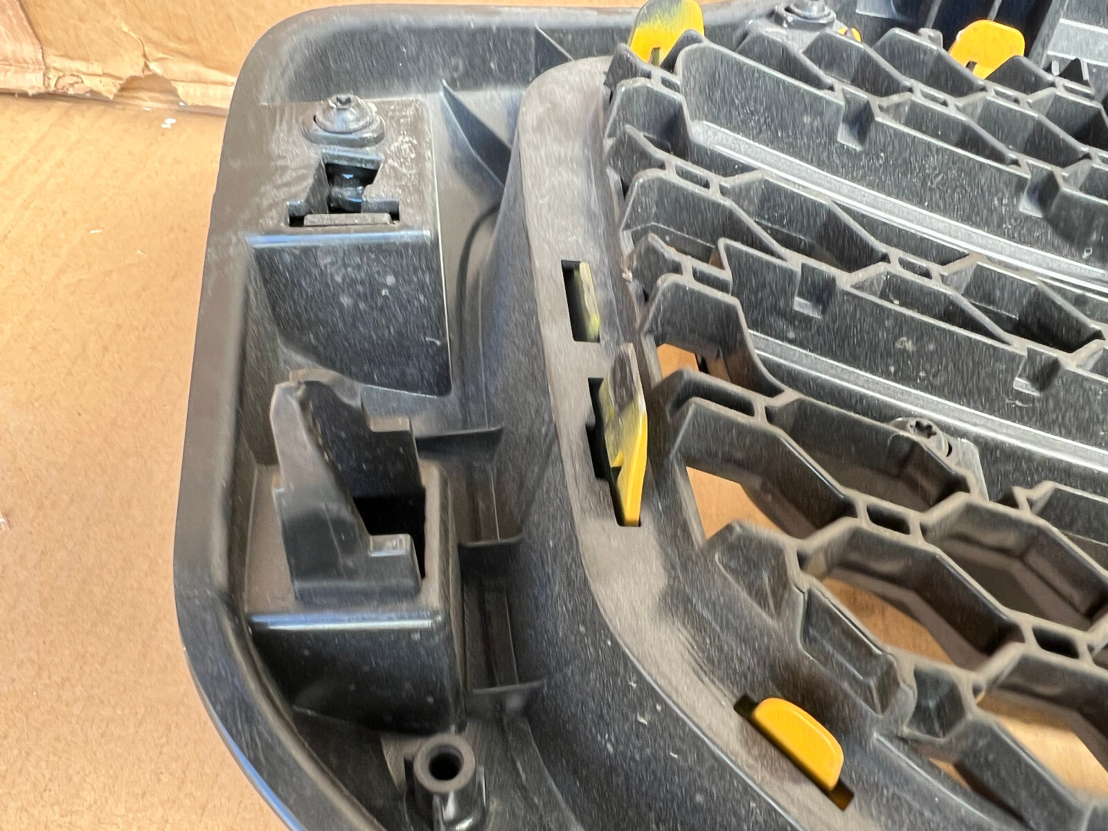 2019-2022 Ford Ranger Front Grille | KB3B-8350-CA | Genuine OEM