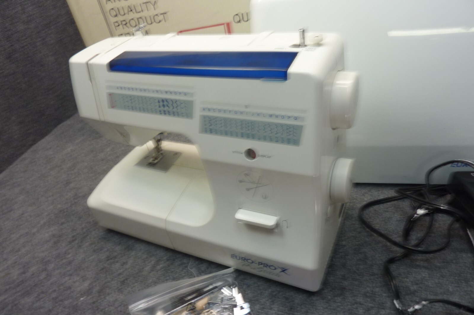 Euro-Pro 8135H Pro Stitch Sewing Machine Serger Quilting Monogramming w ...