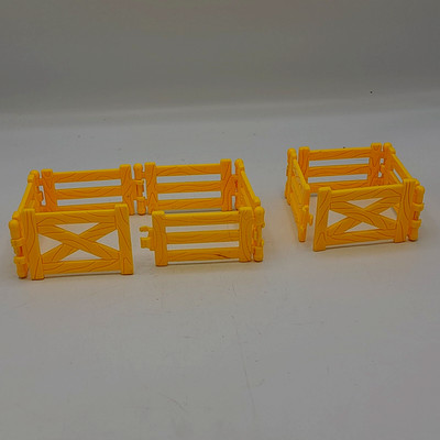 Plastic Toy Fence Yellow Unmarked 3-inch with Gates READ LIST | eBay