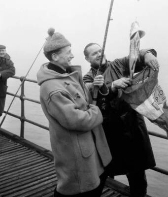 Preston North End And England Footballer Tom Finney Old Football Photo ...