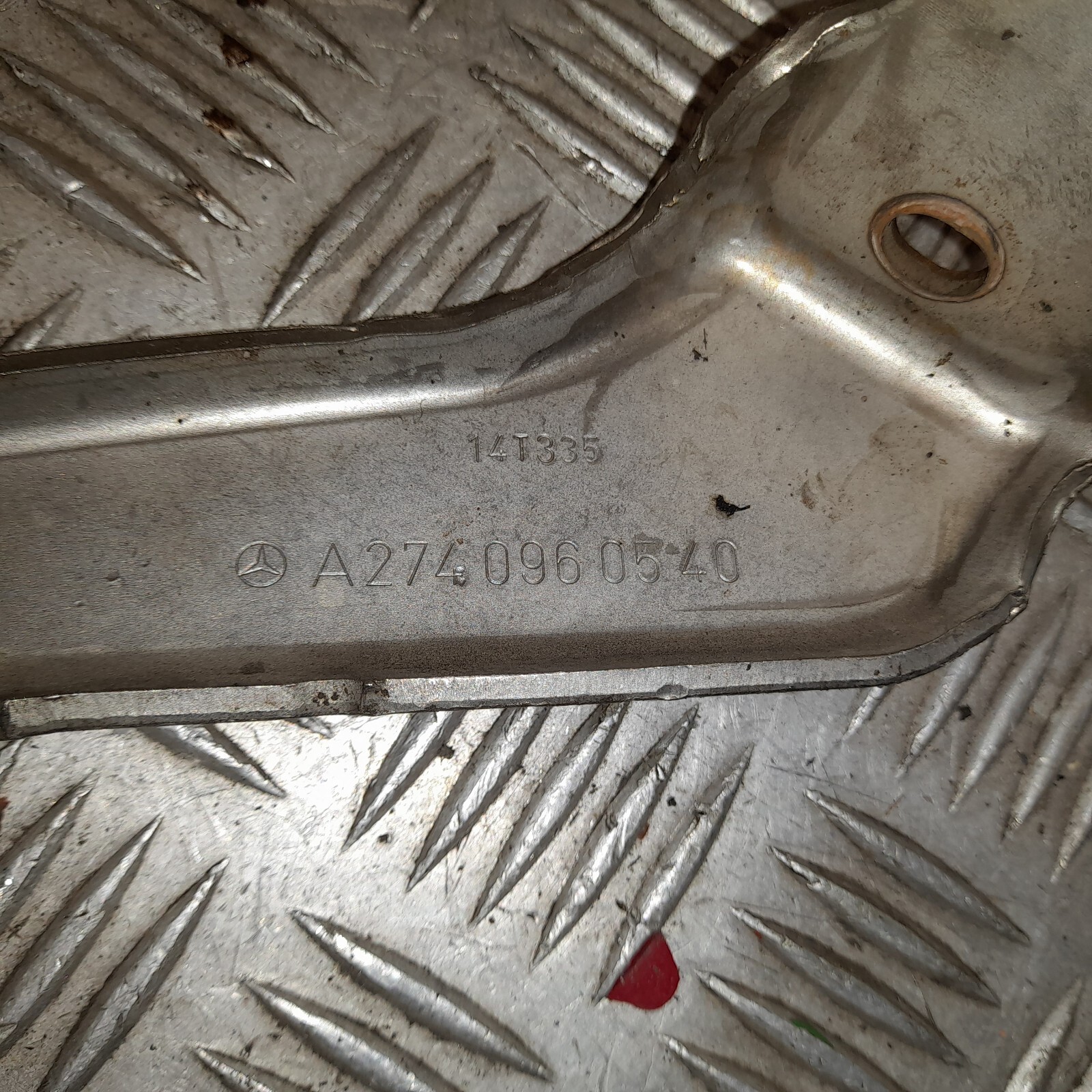 Mercedes-Benz C-Class W205 Turbocharger Holder Cylinder Crankcase ...