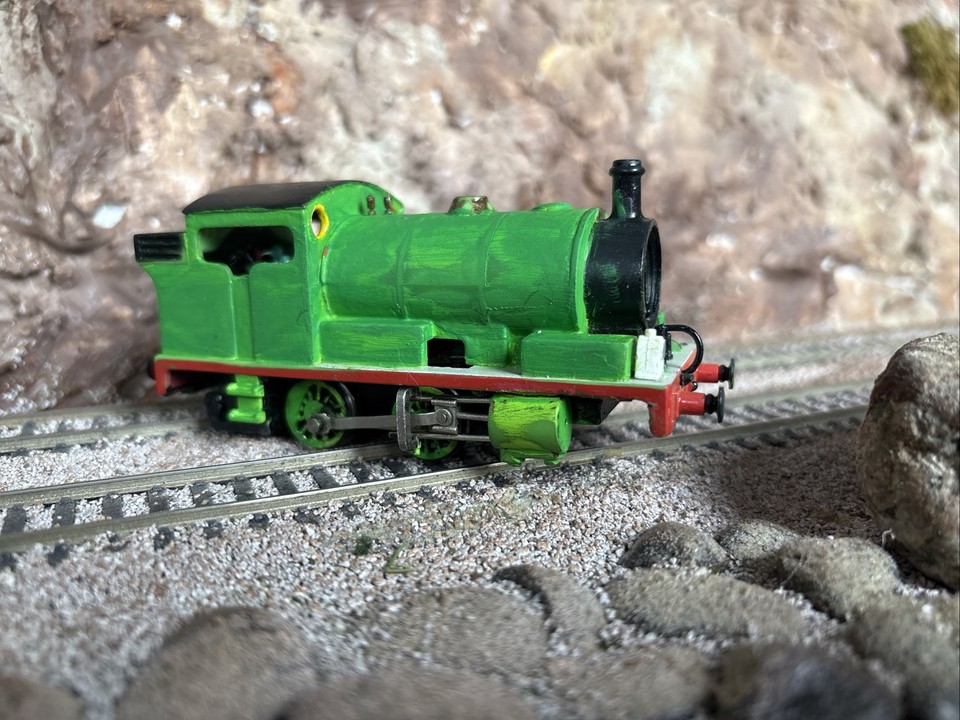 Thomas HO scale percy Unfinished Custom | eBay
