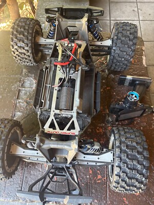 Traxxas X-Maxx 8S RTR with remote and batteries (Heavily Modified) | eBay