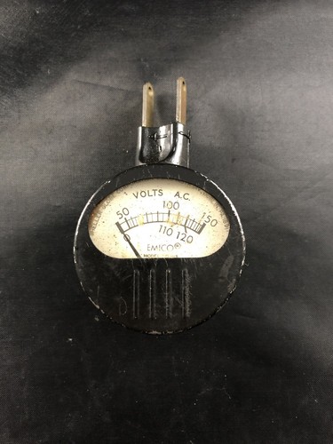 RCA Vintage Plugin type Voltmeter, Voltage Power Line Monitor # WV-548A ...