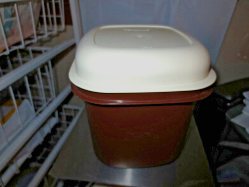 Vintage Tupperware 1466-10 Mini Brown Ice Bucket Storage Container with ...
