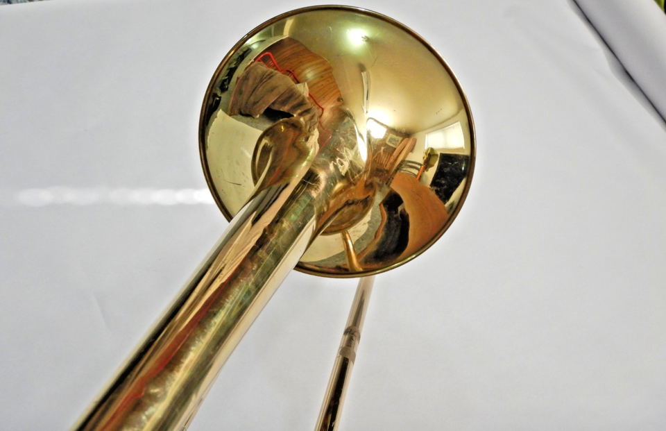 DAMAGED King Student Model 606 8in bell Trombone STILL PLAYS FINE 12c ...