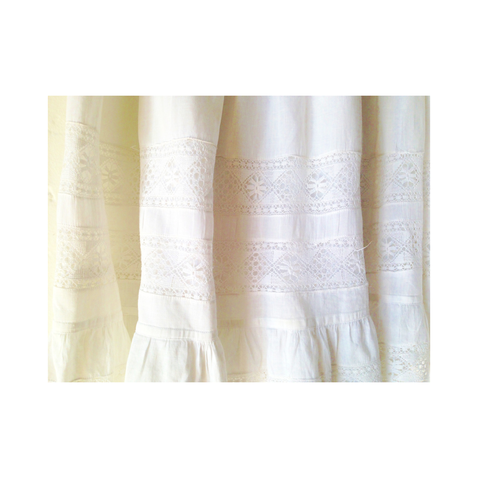 1880-1890 Victorian Linen Petticoat - Gem