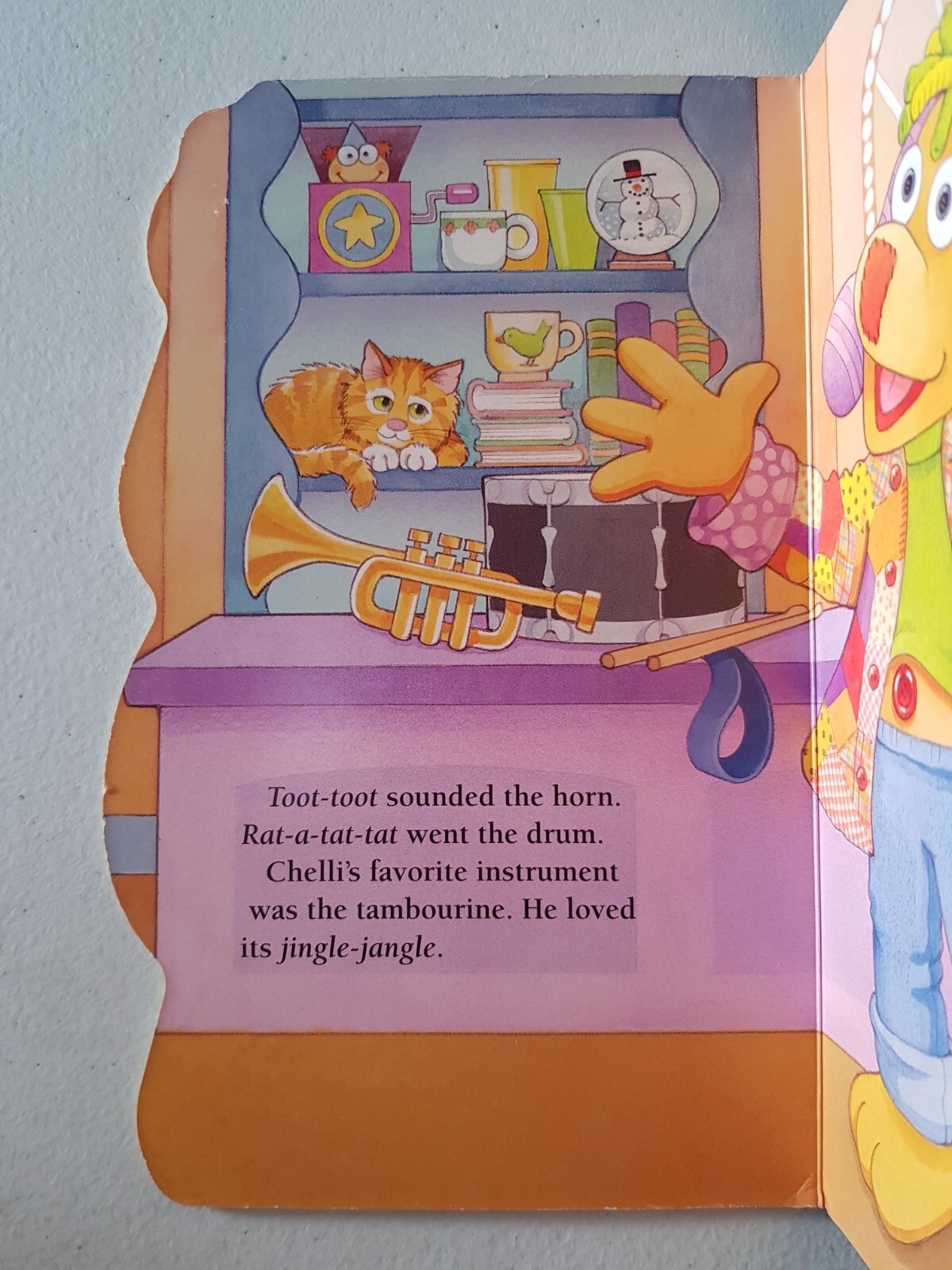 Golden Sturdy Shape Board Book - Cartoon Network Big Bag Chelli Can ...