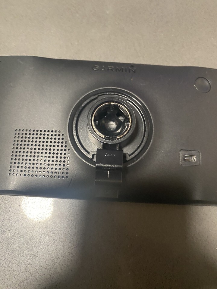 Garmin Drive 60 LM USA 6" GPS Bundle, Mount, Charger Free Shipping | eBay