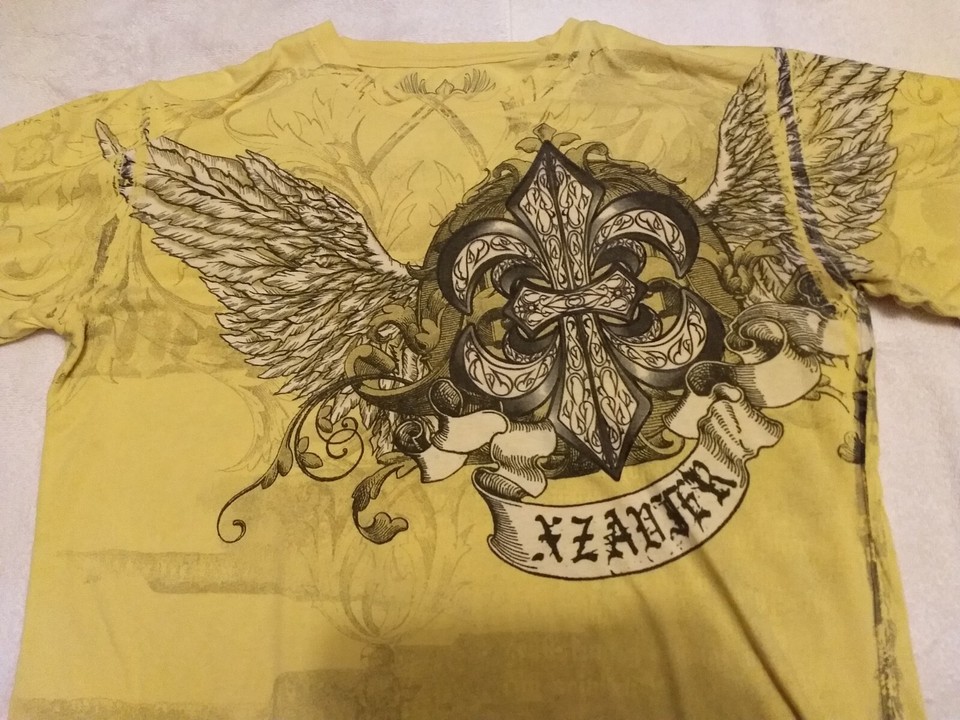 Xzavier AXR Royalty Graphic T-Shirt, Size L, Yellow, Wings & Fleur De ...