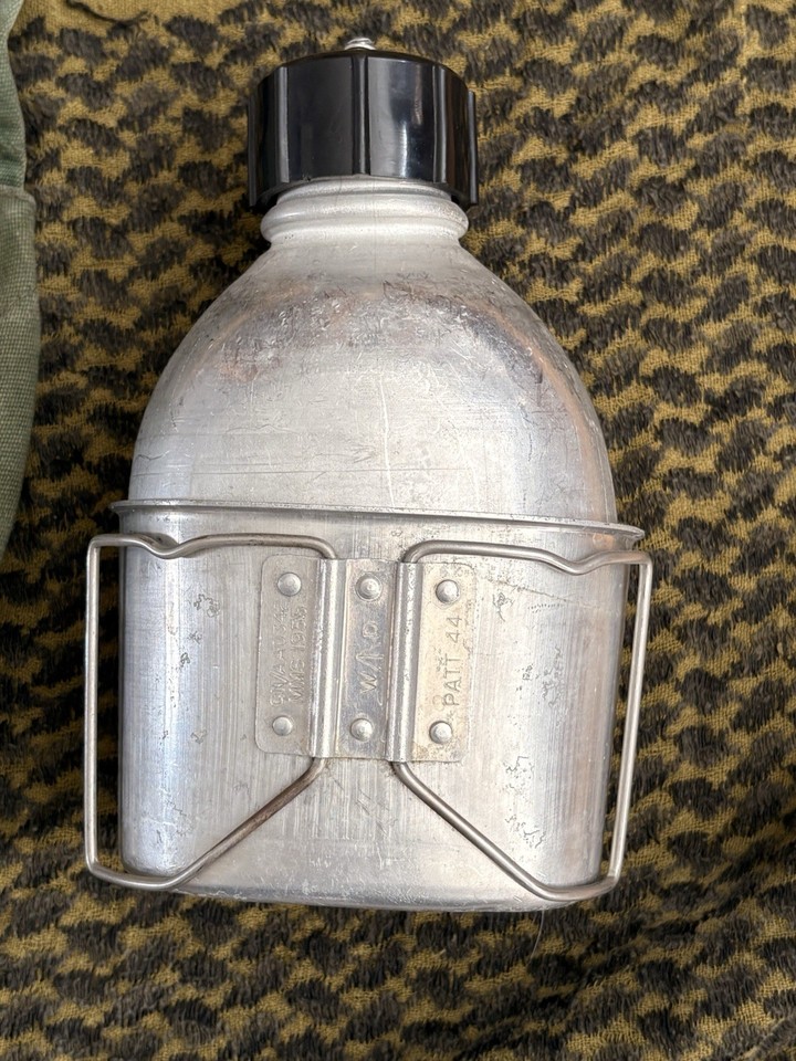Rare British Army 44 Pattern Water Bottle, Mug & Pouch Green Webbing ...