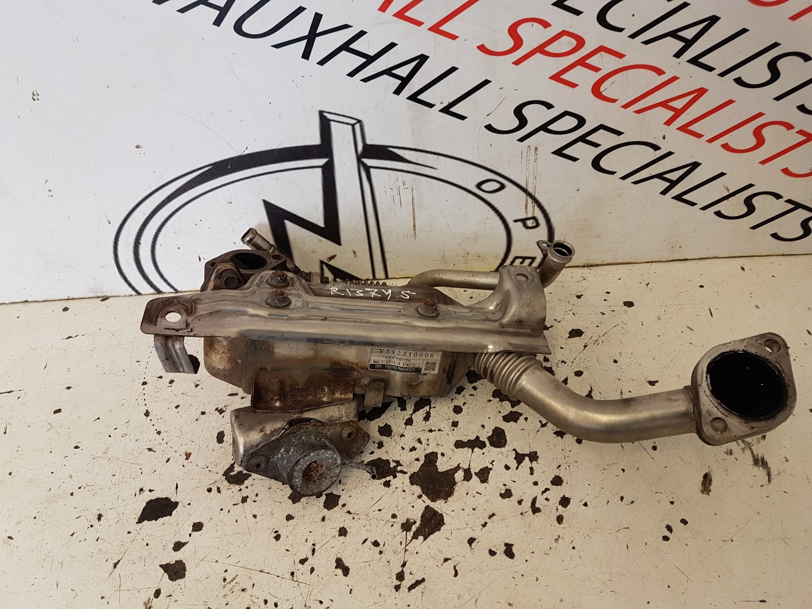 Vauxhall ZAFIRA 1.7 2011 EGR Valve Cooler 55578076 Y592310006 for sale ...