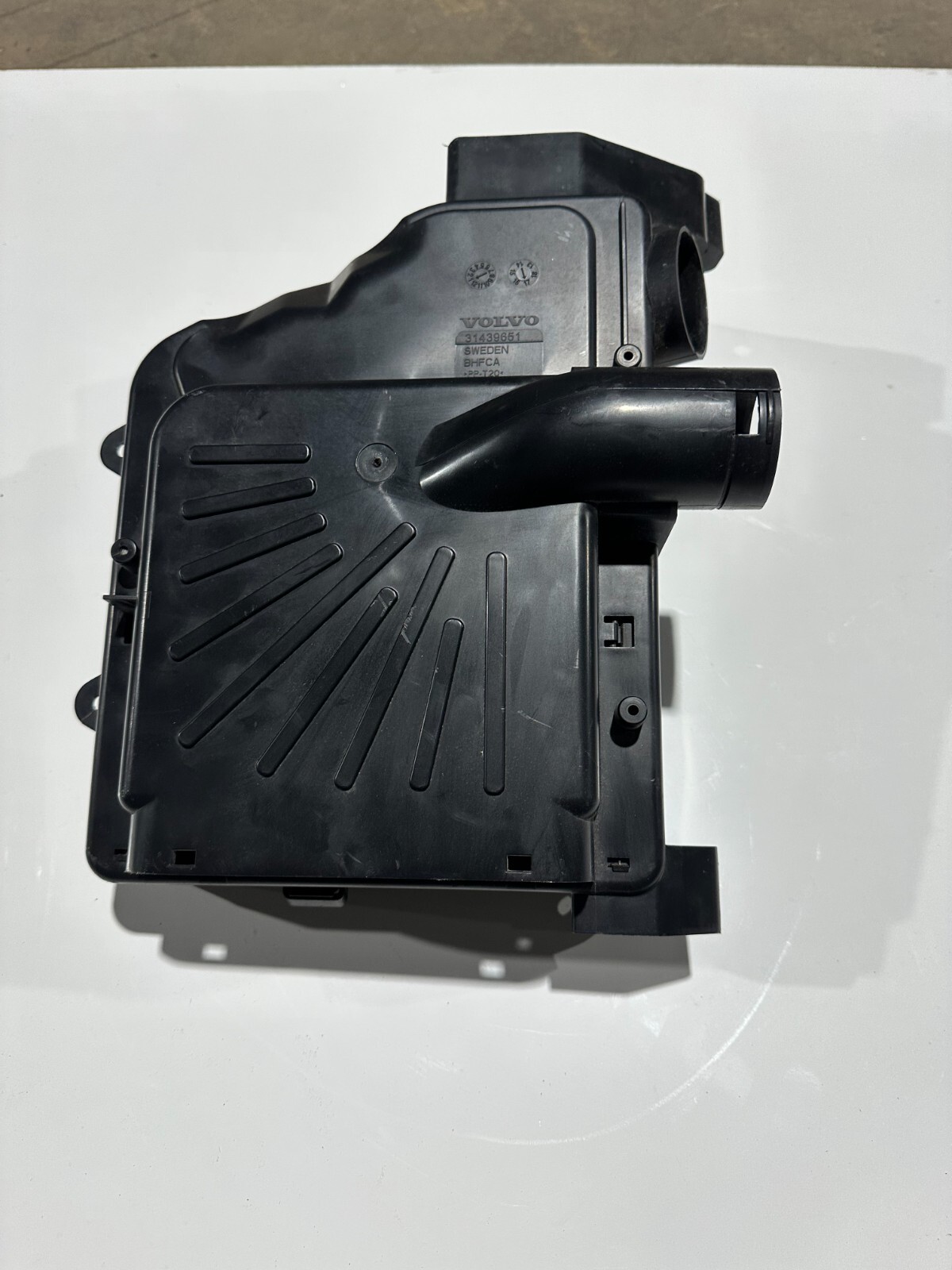 VOLVO S90 V90 XC90 2016-2020 AIR INTAKE DUCT PART OEM 31439650 for sale ...